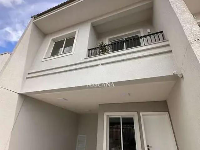 Casa / Sobrado para Venda em Ponta Grossa/PR Nova Rússia 3 Quartos