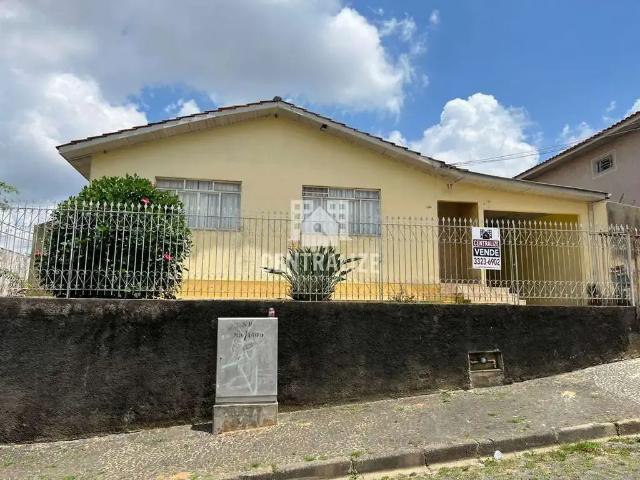 Casa / Sobrado para Venda em Ponta Grossa/PR Nova Rússia 3 Quartos