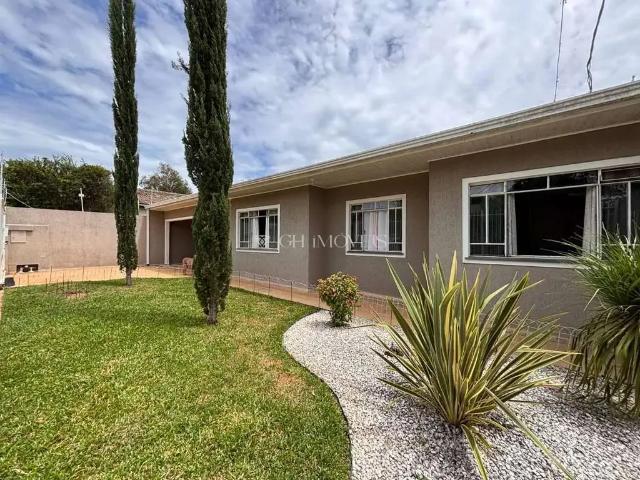 Casa / Sobrado para Venda em Ponta Grossa/PR Oficinas 4 Quartos