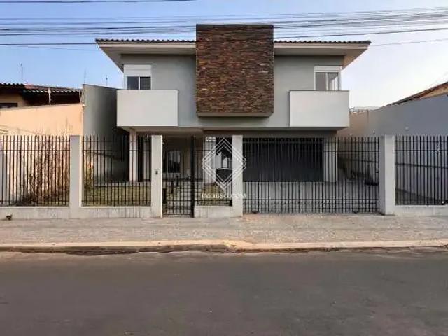 Casa / Sobrado para Venda em Ponta Grossa/PR Oficinas 4 Quartos
