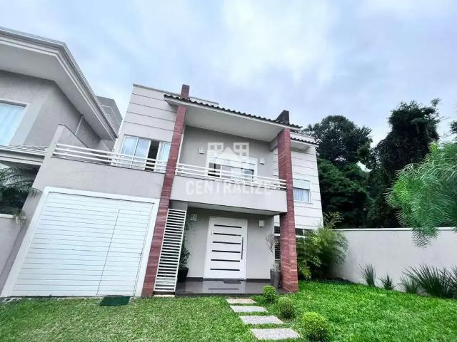 Casa / Sobrado para Venda em Ponta Grossa/PR Oficinas 4 Quartos
