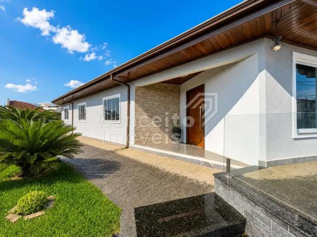 Casa / Sobrado para Venda em Ponta Grossa/PR Oficinas 4 Quartos