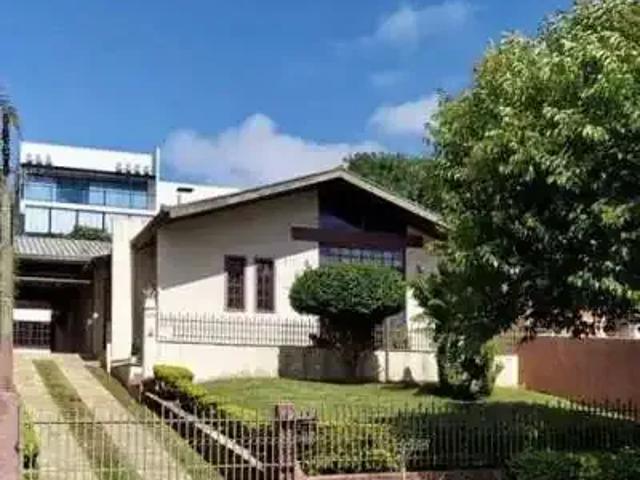 Casa / Sobrado para Venda em Ponta Grossa/PR Oficinas 4 Quartos