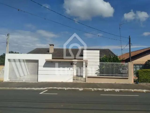 Casa / Sobrado para Venda em Ponta Grossa/PR Oficinas 4 Quartos
