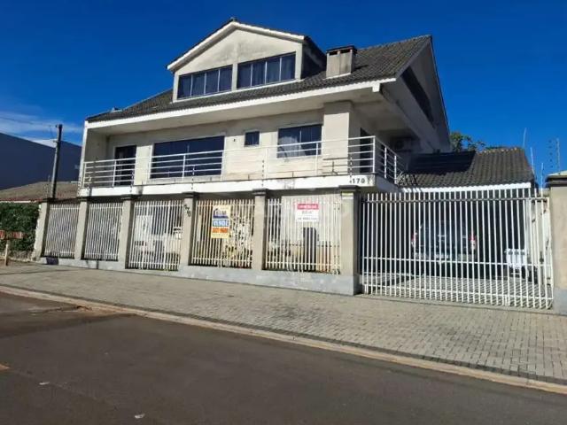 Casa / Sobrado para Venda em Ponta Grossa/PR Oficinas 5 Quartos