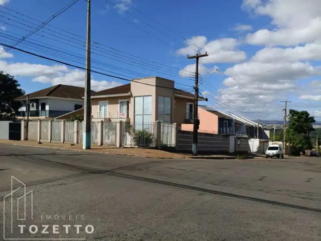 Casa / Sobrado para Venda em Ponta Grossa/PR Oficinas 3 Quartos