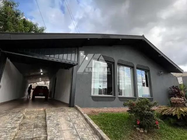 Casa / Sobrado para Venda em Ponta Grossa/PR Oficinas 3 Quartos