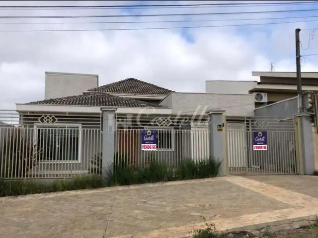 Casa / Sobrado para Venda em Ponta Grossa/PR Oficinas 3 Quartos