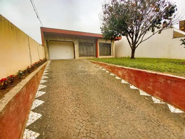 Casa / Sobrado para Venda em Ponta Grossa/PR Oficinas 3 Quartos