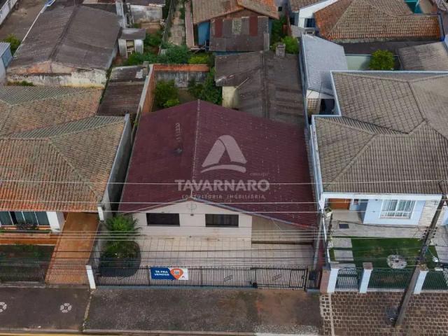 Casa / Sobrado para Venda em Ponta Grossa/PR Oficinas 3 Quartos