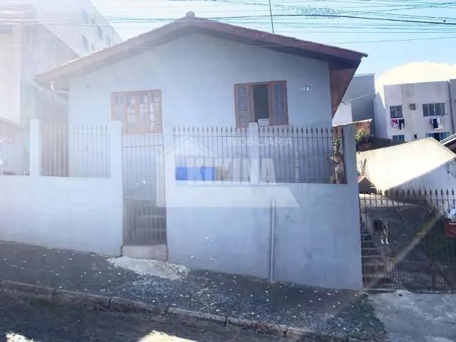 Casa / Sobrado para Venda em Ponta Grossa/PR Olarias 3 Quartos