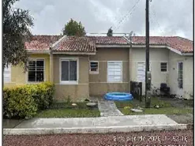 Casa / Sobrado para Venda em Ponta Grossa/PR Orfãs