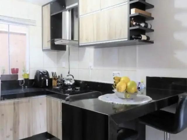 Casa / Sobrado para Venda em Ponta Grossa/PR Orfãs 2 Quartos