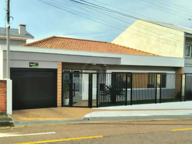 Casa / Sobrado para Venda em Ponta Grossa/PR Orfãs 3 Quartos