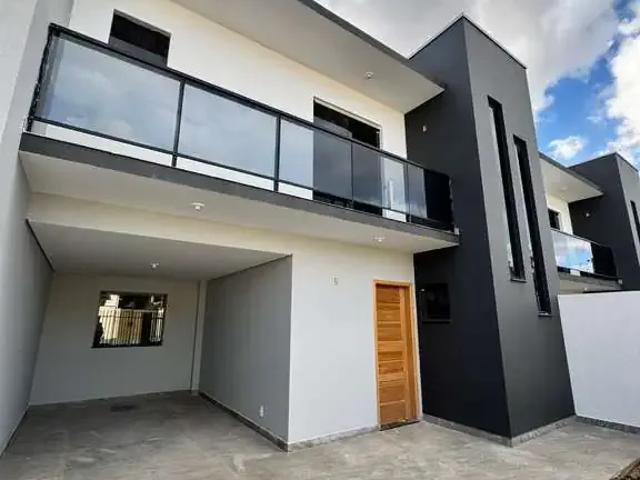 Casa / Sobrado para Venda em Ponta Grossa/PR Orfãs 3 Quartos