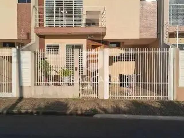 Casa / Sobrado para Venda em Ponta Grossa/PR Orfãs 3 Quartos