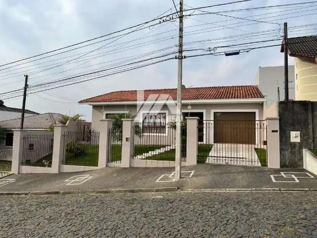 Casa / Sobrado para Venda em Ponta Grossa/PR Orfãs 3 Quartos