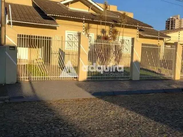 Casa / Sobrado para Venda em Ponta Grossa/PR Orfãs 3 Quartos