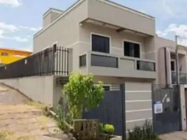 Casa / Sobrado para Venda em Ponta Grossa/PR Orfãs 3 Quartos