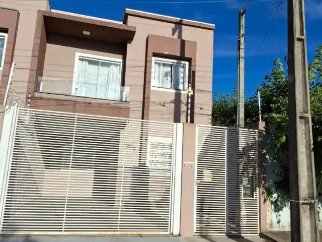 Casa / Sobrado para Venda em Ponta Grossa/PR Orfãs 3 Quartos