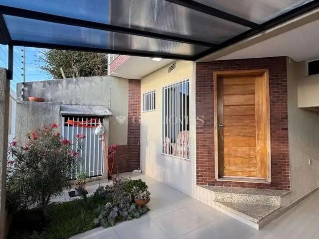 Casa / Sobrado para Venda em Ponta Grossa/PR Orfãs 3 Quartos