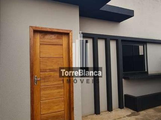 Casa / Sobrado para Venda em Ponta Grossa/PR Periquitos 2 Quartos