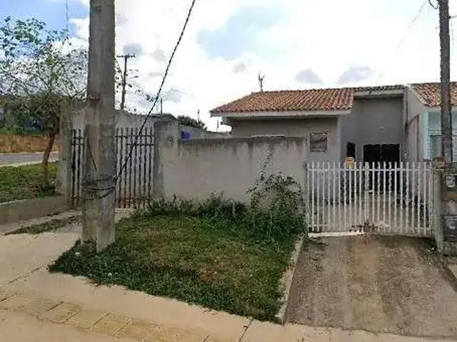 Casa / Sobrado para Venda em Ponta Grossa/PR Piriquitos 2 Quartos