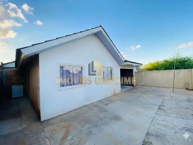 Casa / Sobrado para Venda em Ponta Grossa/PR Piriquitos 2 Quartos