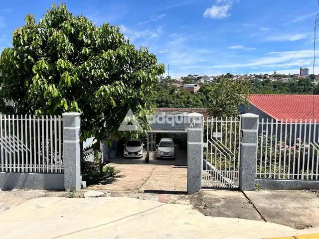 Casa / Sobrado para Venda em Ponta Grossa/PR Ronda 6 Quartos