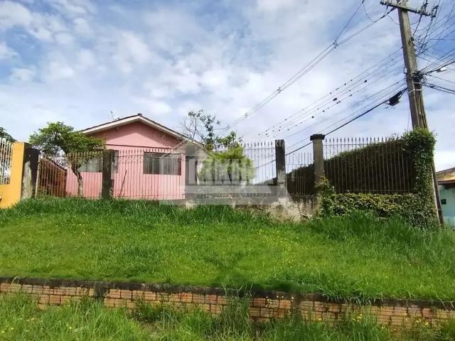 Casa / Sobrado para Venda em Ponta Grossa/PR Ronda 3 Quartos