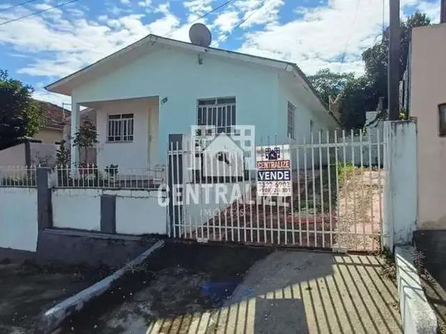 Casa / Sobrado para Venda em Ponta Grossa/PR Ronda 3 Quartos