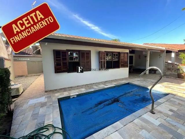 Casa / Sobrado para Venda em Pontal do Paraná/PR Canoas 3 Quartos