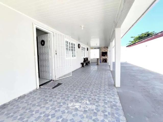 Casa / Sobrado para Venda em Pontal do Paraná/PR Canoas 3 Quartos