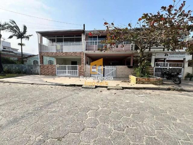 Casa / Sobrado para Venda em Pontal do Paraná/PR Canoas 3 Quartos