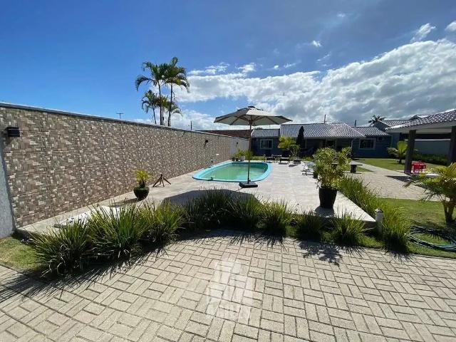 Casa / Sobrado para Venda em Pontal do Paraná/PR Canoas 4 Quartos
