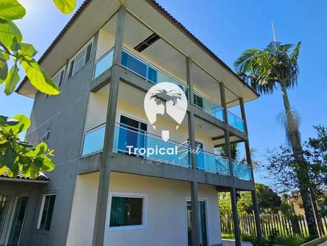 Casa / Sobrado para Venda em Pontal do Paraná/PR Carmery 5 Quartos
