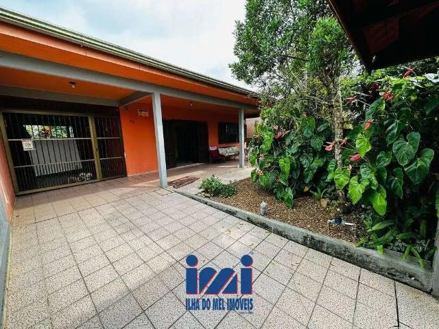 Casa / Sobrado para Venda em Pontal do Paraná/PR Carmery 3 Quartos