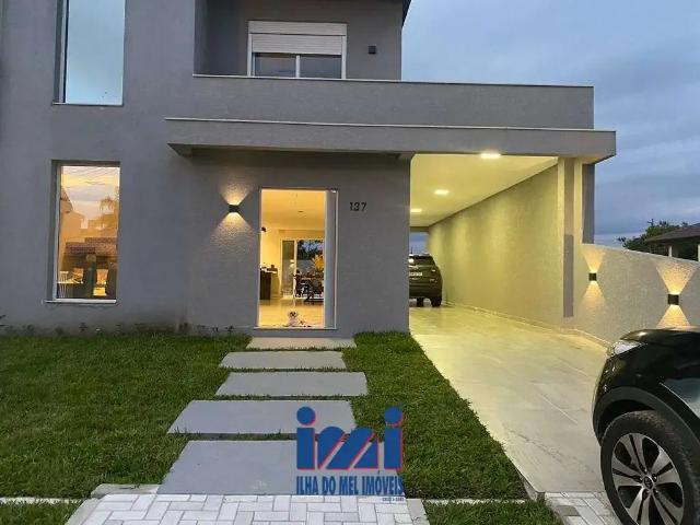Casa / Sobrado para Venda em Pontal do Paraná/PR Atami 4 Quartos