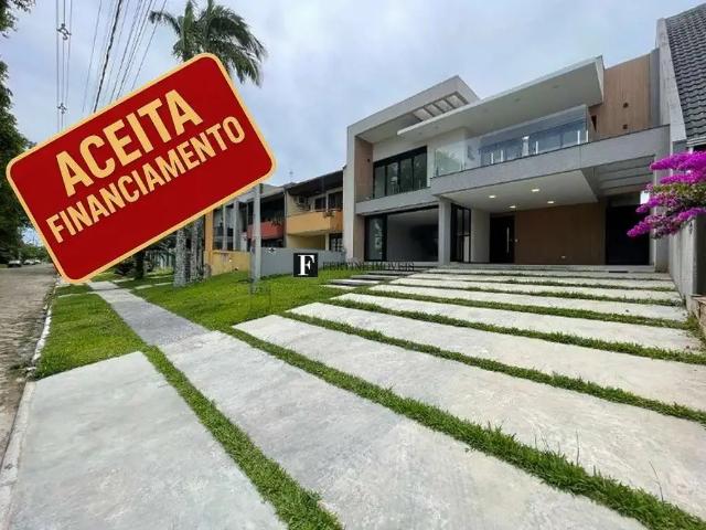 Casa / Sobrado para Venda em Pontal do Paraná/PR Atami 4 Quartos