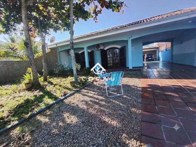 Casa / Sobrado para Venda em Pontal do Paraná/PR Balneário Marissol 3 Quartos