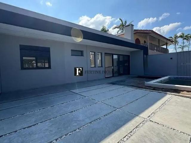 Casa / Sobrado para Venda em Pontal do Paraná/PR Balneário Itapuã 3 Quartos