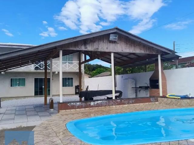 Casa / Sobrado para Venda em Pontal do Paraná/PR Balneário Primavera 4 Quartos