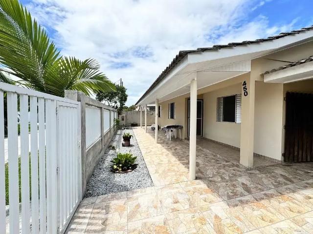 Casa / Sobrado para Venda em Pontal do Paraná/PR Balneário Primavera 3 Quartos