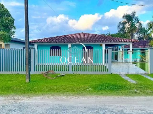 Casa / Sobrado para Venda em Pontal do Paraná/PR Grajaú 4 Quartos