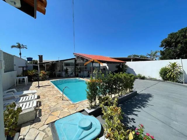 Casa / Sobrado para Venda em Pontal do Paraná/PR Ipanema 4 Quartos