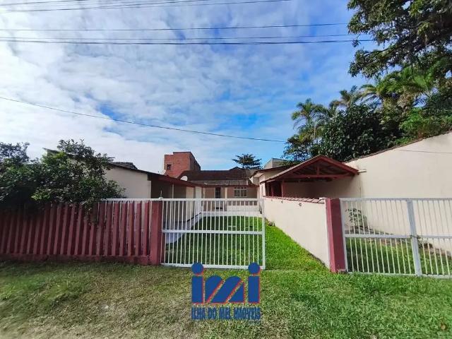 Casa / Sobrado para Venda em Pontal do Paraná/PR Ipanema 4 Quartos