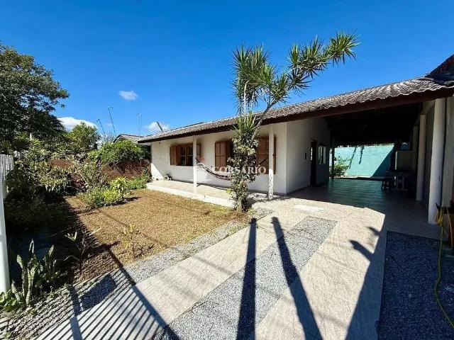 Casa / Sobrado para Venda em Pontal do Paraná/PR Jardim Canadá 2 Quartos