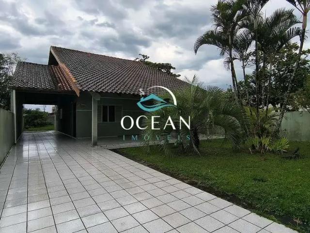 Casa / Sobrado para Venda em Pontal do Paraná/PR Leblon 3 Quartos