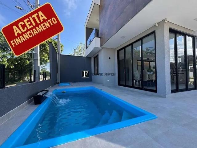 Casa / Sobrado para Venda em Pontal do Paraná/PR Leblon 6 Quartos