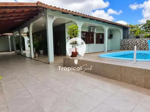 Casa / Sobrado para Venda em Pontal do Paraná/PR Monções 4 Quartos